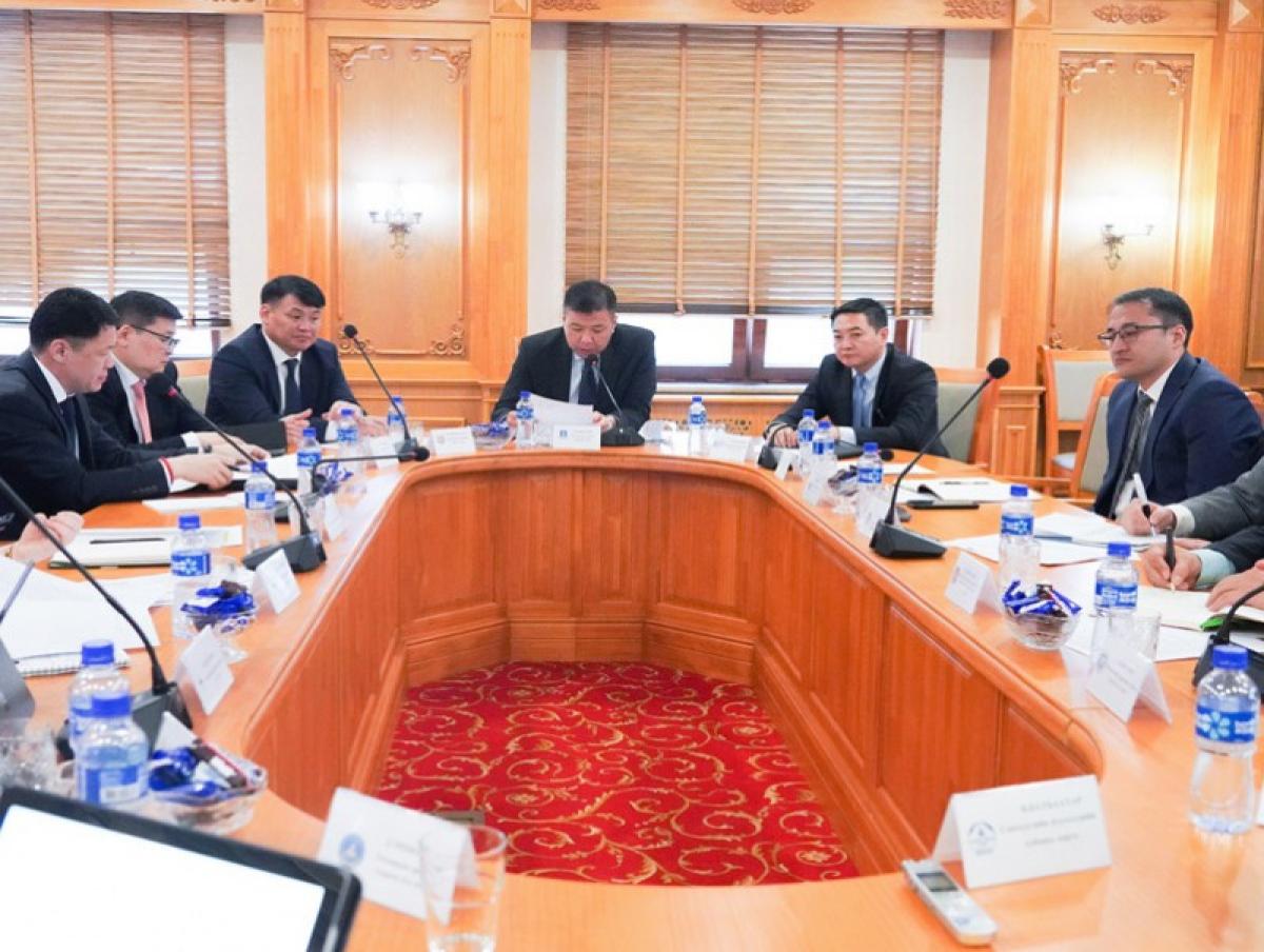 Мөнгө угаах терроризмыг санхүүжүүлэхтэй тэмцэх үндэсний зөвлөлийн